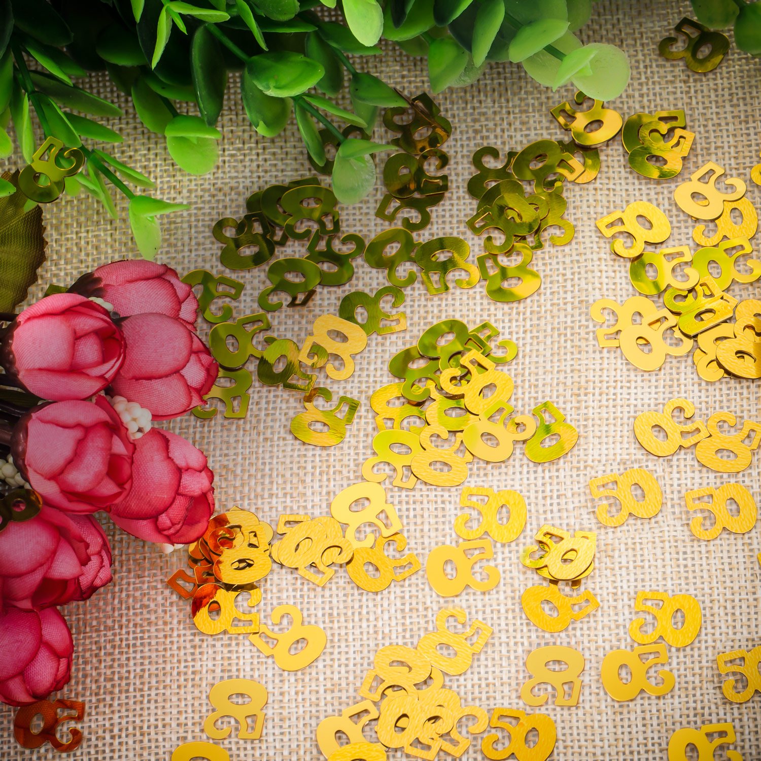 Willbond Gold 50th Birthday Confetti, 50 Number Confetti,... - Compra ...